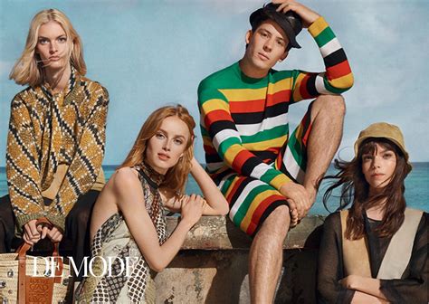 The Rise Of Genderless Fashion Breaking Down Barriers And