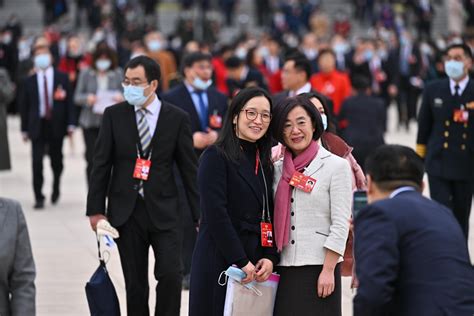 全国政协十四届一次会议图片直播新华网