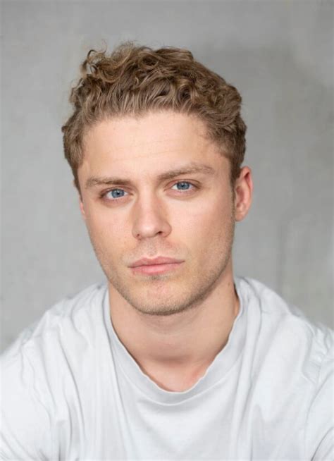 Ben Taylors Instagram Twitter And Facebook On Idcrawl