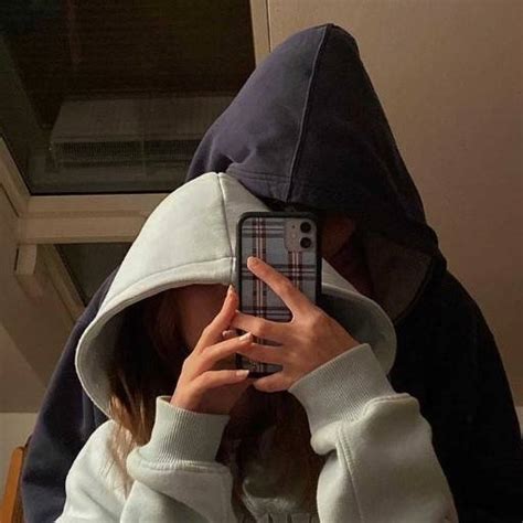 Love In Pixels Trendy Couple Insta Dps For Your Profile