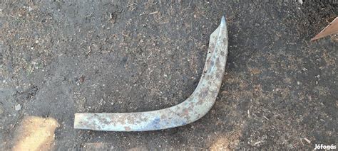 Régi Fém Krómozott Wartburg Lökhárító Sarok Elem Balsa Karosszéria