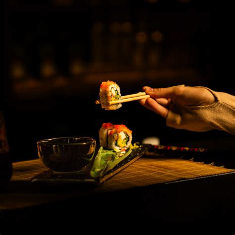 Off Coctail Model Shooting At Cocktail Bar Behance