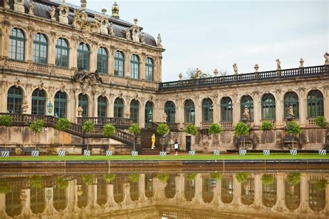 Arquitectura sajona en dresden palacio sajón zwinger un popular lugar