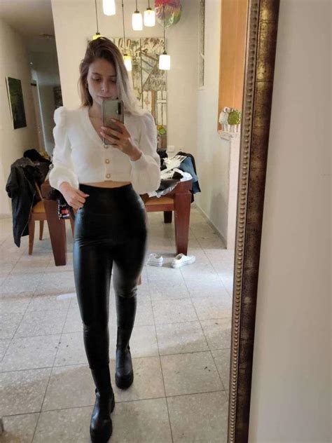 26 7 Years Hrt Are My Shoulders Clockable R Transpassing