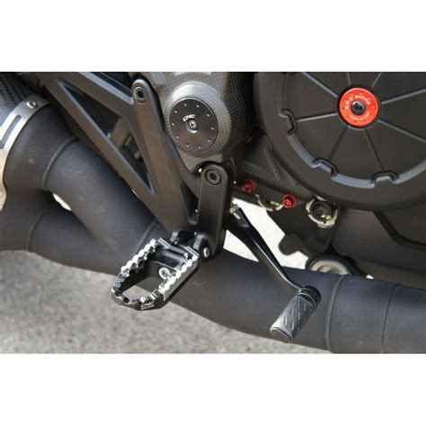 Repose Pieds CNC Racing Diavel Ducati Krax Moto