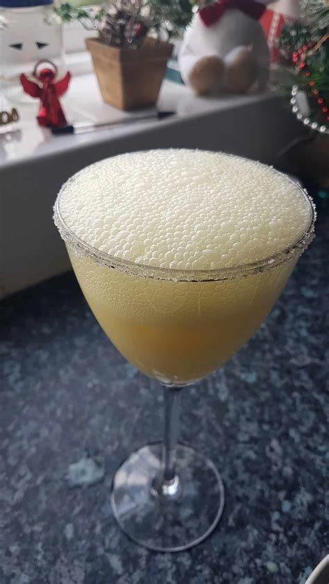 Snowball Cocktail Howdykitchen