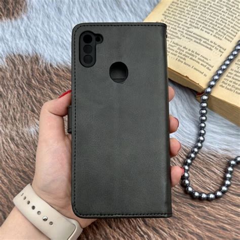 کیف گوشی Galaxy A11 Galaxy M11 سامسونگ چرم مگنتی جاکارتی بند آویز دار