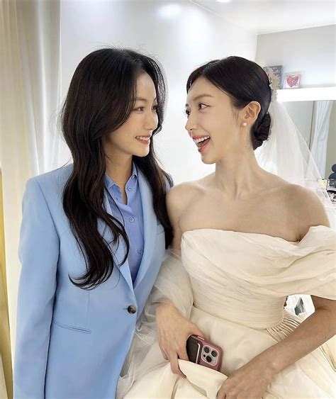 김옥빈 동생 채서진 결혼에 애틋 눈 마주치면 울 것 같아”