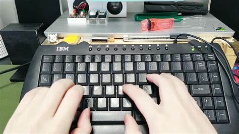 18块包邮的ibm键盘 打字声音哔哩哔哩 ゜ ゜つロ 干杯~ Bilibili