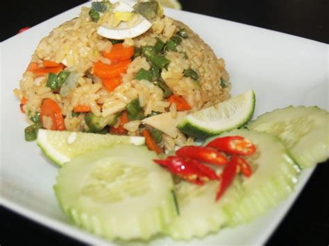Salted Eggs Fried Rice ข้าวผัดไข่เค็ม Healthy Thai Recipes