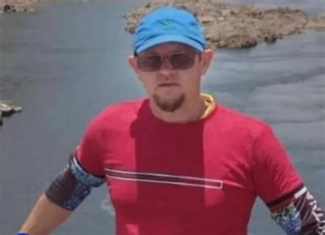 Homem é morto a tiros enquanto namorava no carro Coisas de Timbaúba e