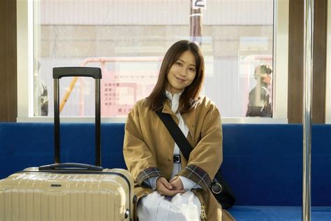 ＜有村架純＞笑顔のオフショットが公開 福山雅治との対談動画で初対面の印象を振り返る 毎日キレイ Yahooニュース