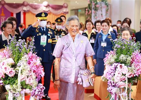 Photo Gallery กรมสมเด็จพระเทพฯ ทรงเปิดงาน “สานสายใยเพื่อผลิตภัณฑ์สายใจไทย”