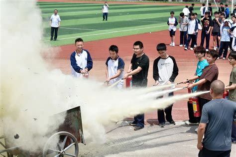 长沙市恒定高级中学