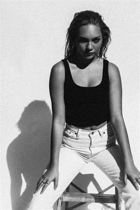 Maddie Ziegler Onthe Set Of A Photoshoot 2019 Hawtcelebs