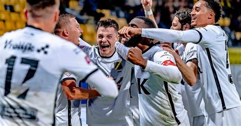 Promotiedroom Roda Jc Twee Weken Na Promotiefeest Definitief Tot Een