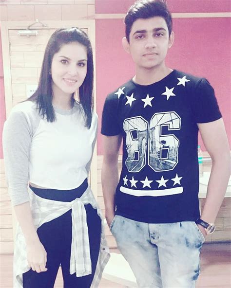 Sunny Leone Arbaaz Khan Start Shooting For Tera Intezaar Photos
