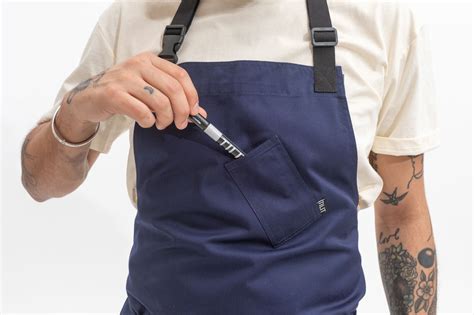 Kitchen Aprons Mens And Womens Kitchen Aprons Tilit