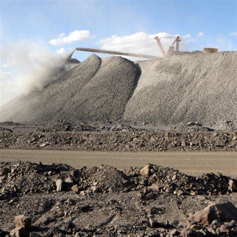 Chinese Scientists Find Faster Way To Extract Rare Earths That May Also