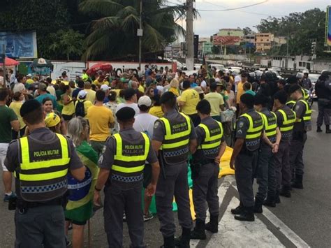 G1 População faz ato em apoio à Lava Jato em Vitória e Vila Velha
