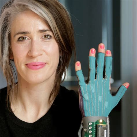 Imogen Heaps Music Video For Me The Machine Created With Mimu Gloves