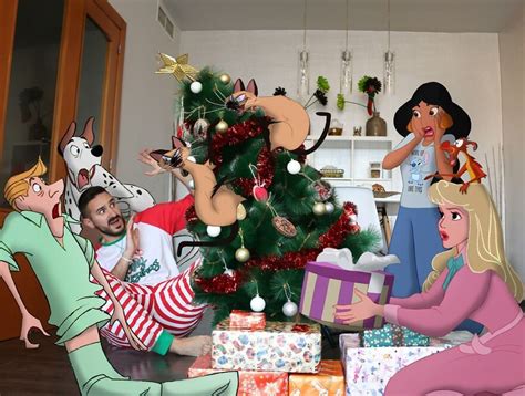 Elementary school teacher photoshops classic disney characters into his life and the result is ...