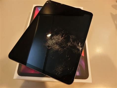 Softbank 判定 Ipad Pro11 第2世代 Cell 128gb グレイ 品ipad本体｜売買されたオークション情報