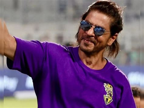 Shah Rukh Khan Owned Most Expensive Things Shah Rukh Khan 7300 Crore