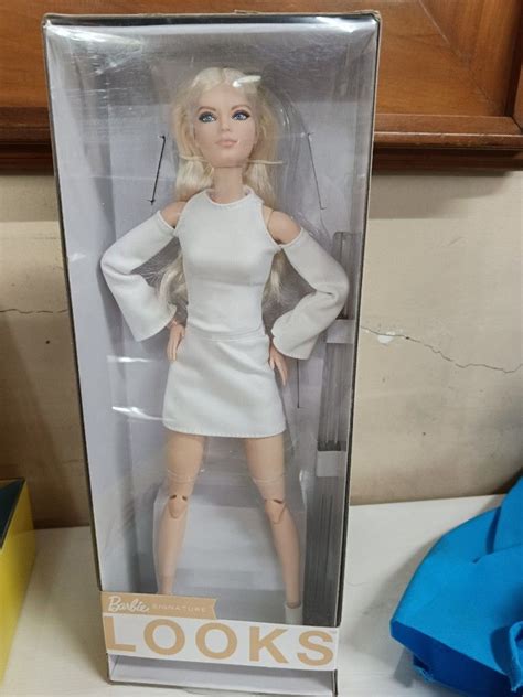 Barbie Signature Looks Doll Tall Blonde Model 6 Fashion Doll White