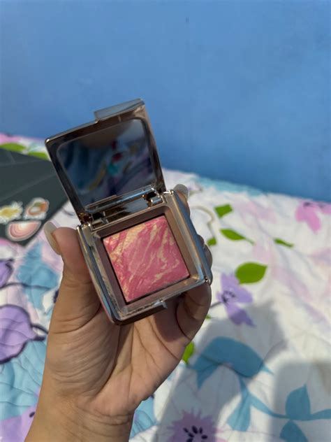 Hourglass Ambient Lighting Blush Luminous Flush Beauty And Personal