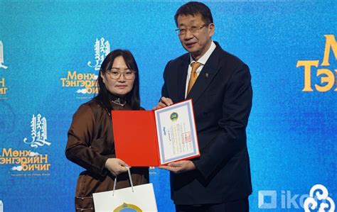 ФОТО “Мөнх тэнгэрийн бичиг 2022“ монгол уран бичлэгийн шилдгүүд