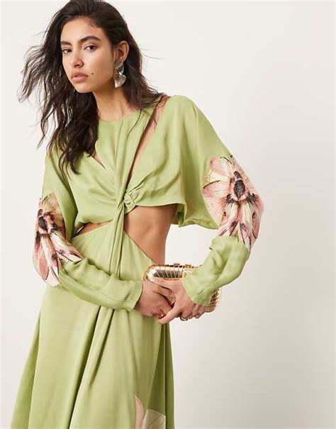 Asos Edition Maxikleid Aus Satin In Grün Mit Cut Out Detail