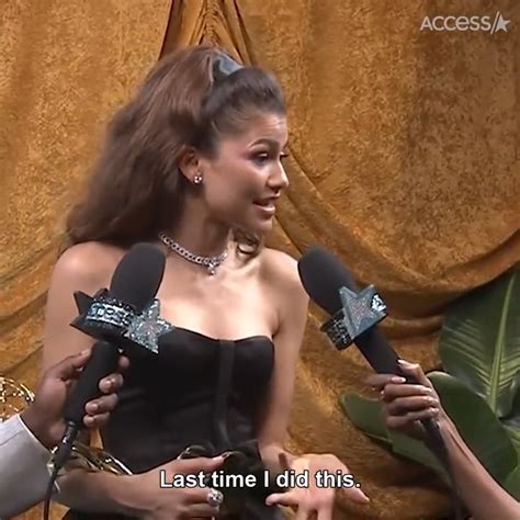 Zendaya Updates On Twitter Zendaya Shares How Nervous She Was For