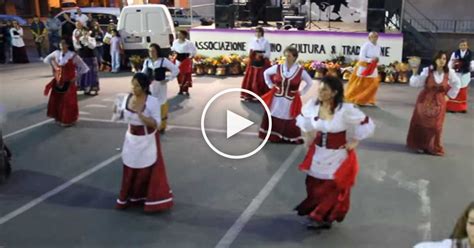 Saltarello Abruzzese Alla Festa Dell Uva