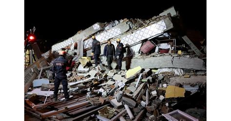 19 са жертвите от земетресението в Турция няма пострадали българи