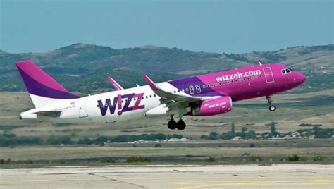 Wizz Air a anunțat redeschiderea treptată a 27 de rute aeriene operate
