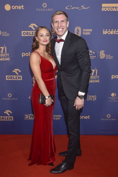Robert Lewandowski Najlepszym Sportowcem Polski 2021 Roku Realnews Pl
