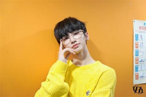 No More X Behind Photo Jerome Mini Albums Boy Groups Debut Turtle