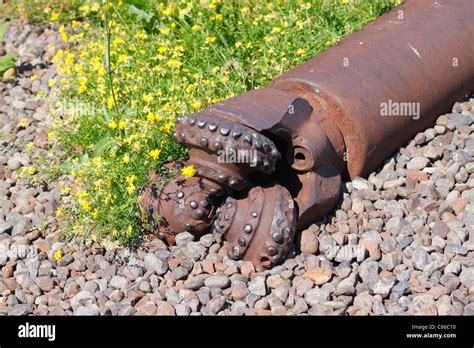 Hullrustmahoning Open Pit Iron Mine Tricone Bit Used To Drill Blast