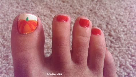 Monthly Pedicure Pumpkin Nail Art Toes Manicure Monday Owl Nail