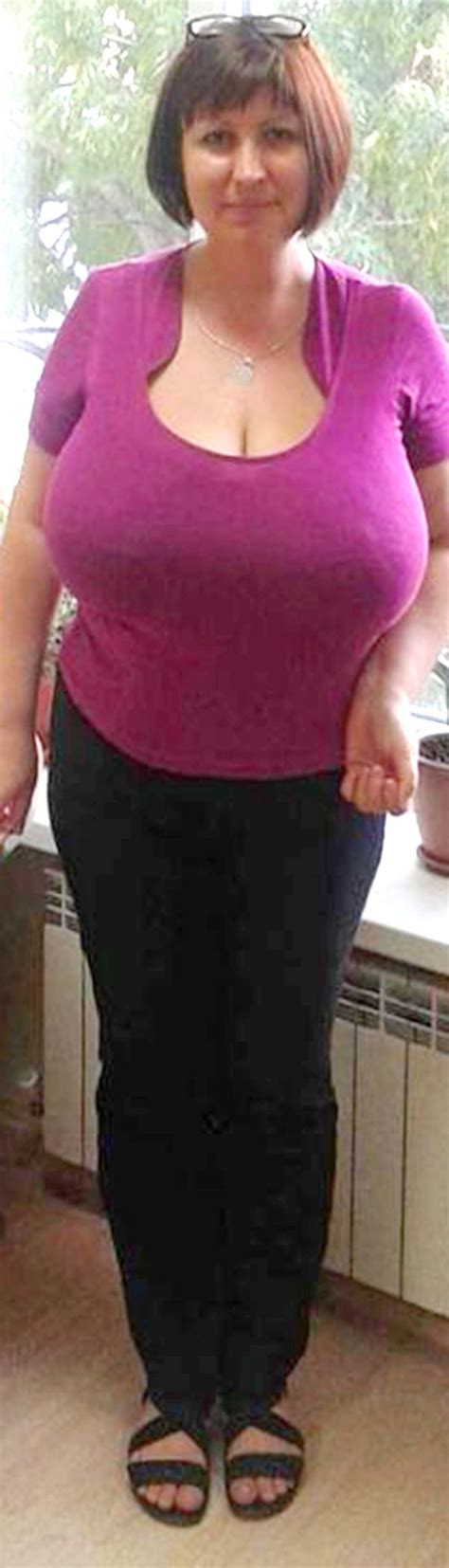 Pin By Peter On Curvy Big Women Fashion Curvy Woman Curvy Women Fashion