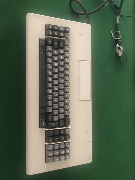 Ibm 3101 R Yekeno