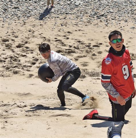 五十幡亮汰 広島・秋山との合同自主トレ公開 打力アップへビジョントレーニングも導入「野球は目が命」 道新スポーツ Doshin Sports