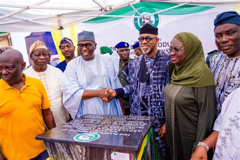 Governor Abiodun Commissions Siun Owode Road Promises More