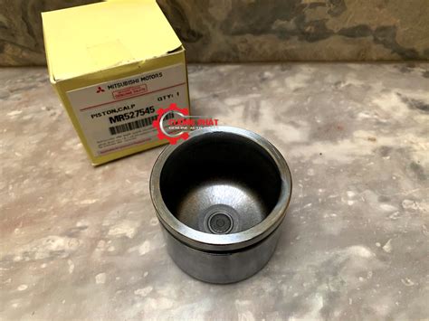 Piston phanh trước Mitsubishi Triton, Pajero Sport 2009-2018