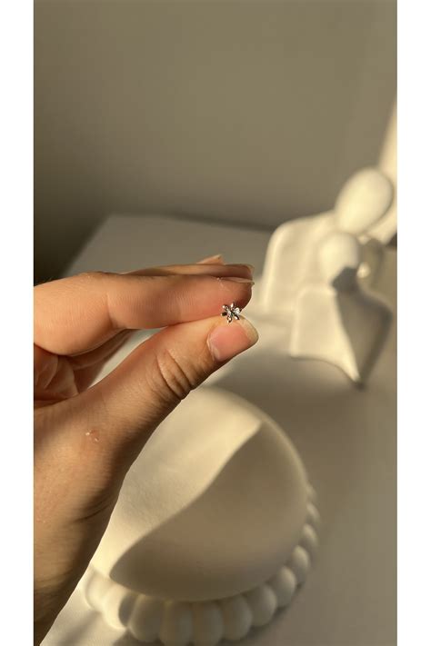 Ebru Atelier Mini Çiçek Tragus Cerrahi Çelikfiyatı Yorumları Trendyol
