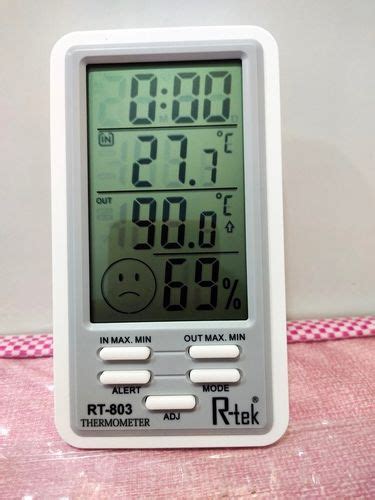 Digital Thermo Hygrometer Rt 803 At Best Price In Nashik Rk Technologies