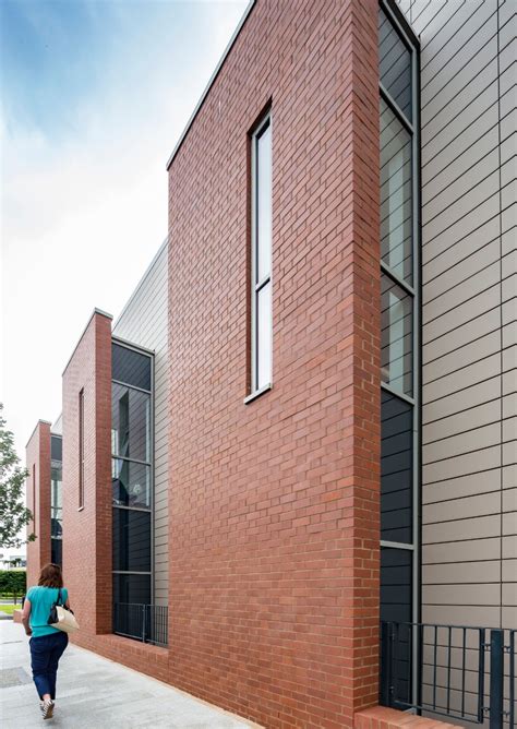 Cubric Cardiff University Brain Research Imaging Centre