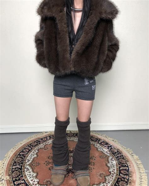 Misstt On Instagram Milk White Leg Covers Are Really Cute Legcover Legcoveroutfit