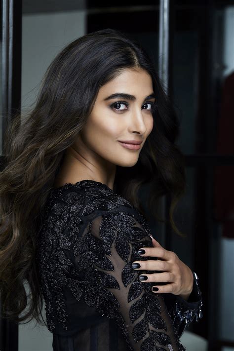 Pooja Hegde Scrolller Pooja Hegde Scrolller